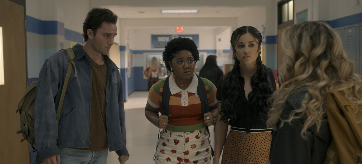 Stargirl Season 3 Episode 4 Review: Frenemies — Chapter Four: The Evidence