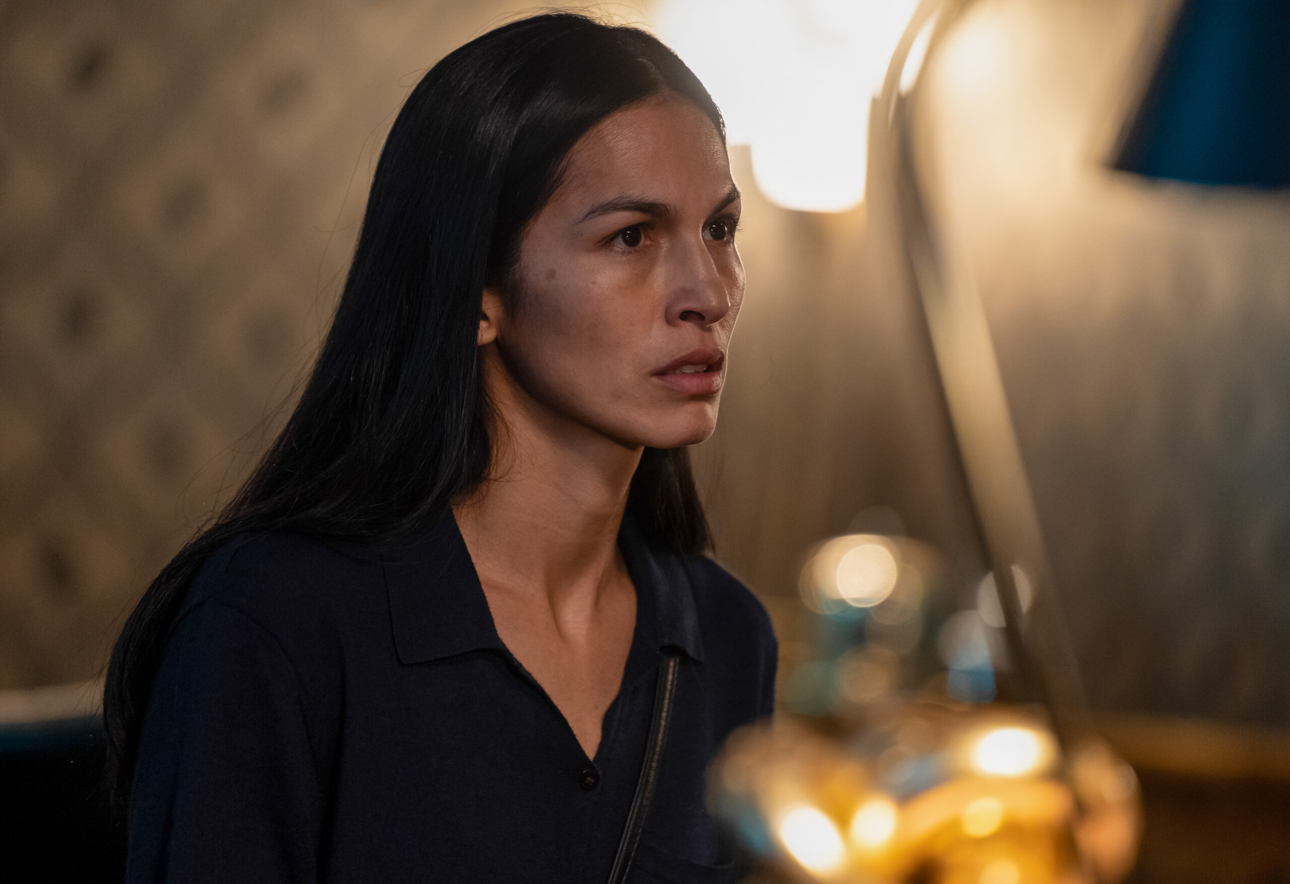 The Cleaning Lady Season 2 Episode 3 Review: El Diablo Que Conoces