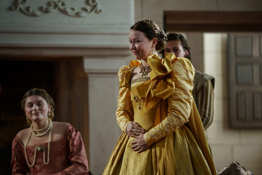 The Serpent Queen Season 1 Episode 2 Review: To War Rather Than To Bed