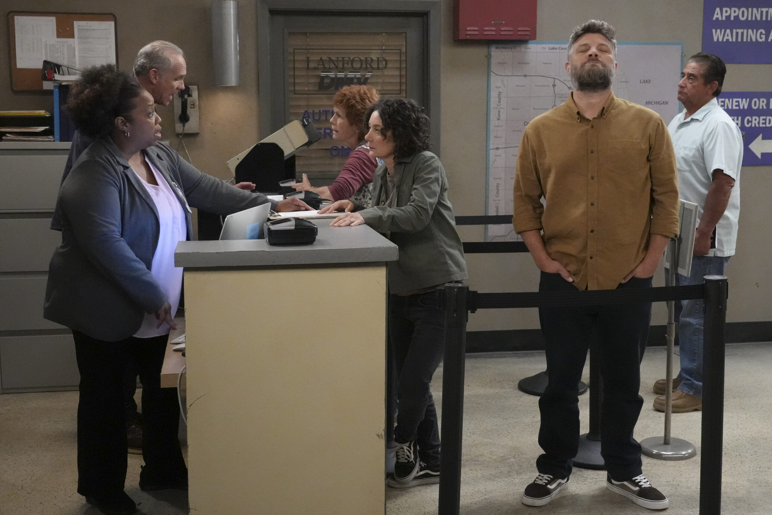 Preview — The Conners Season 5 Episode 3: Driving, Dating, and Deceit