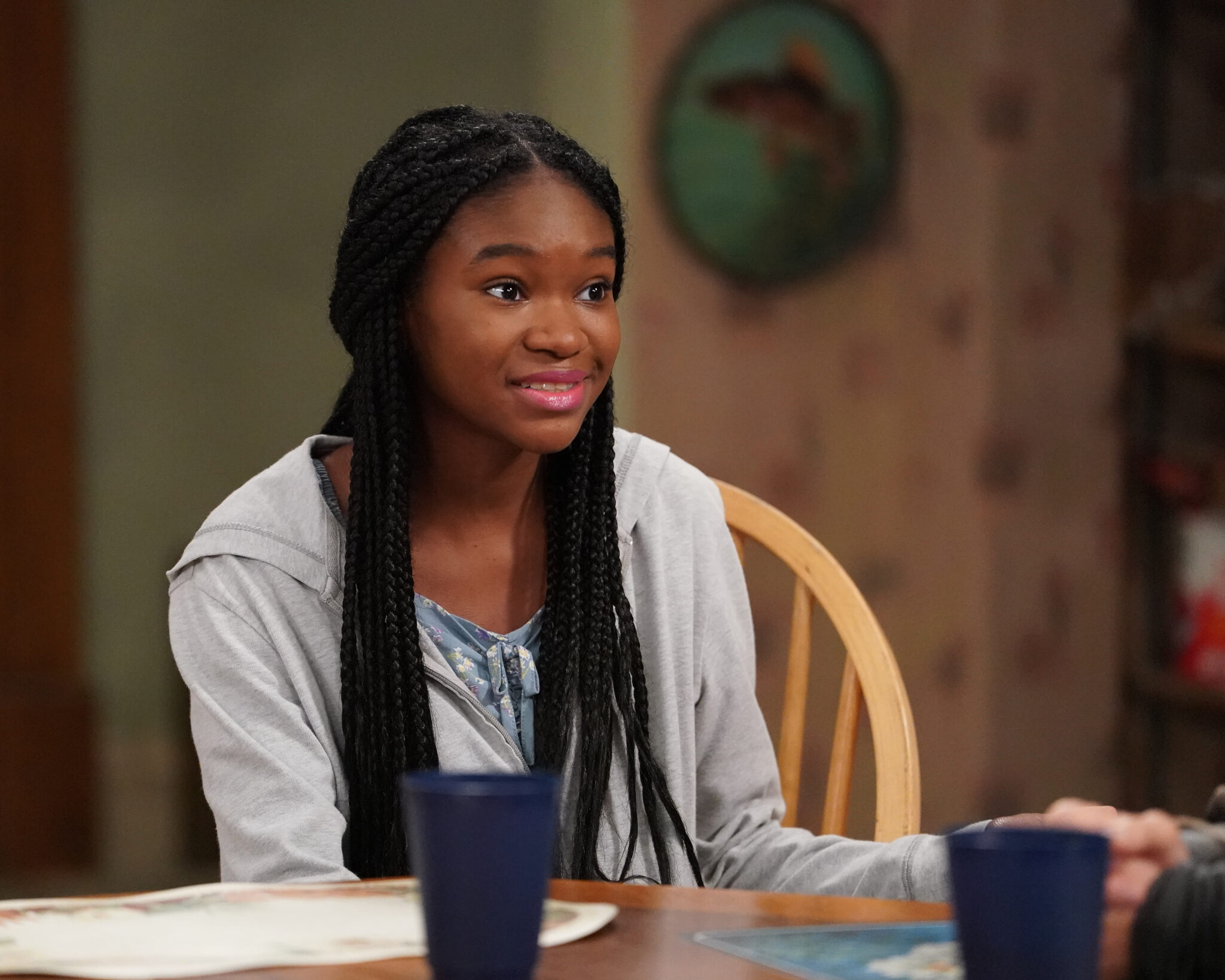 Preview — The Conners Season 5 Episode 4: Parent Traps and Heart Attacks