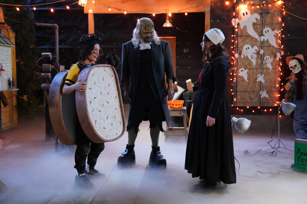 The Conners Season 5 Episode 6 Review: Book Bans and Guillotine Hands