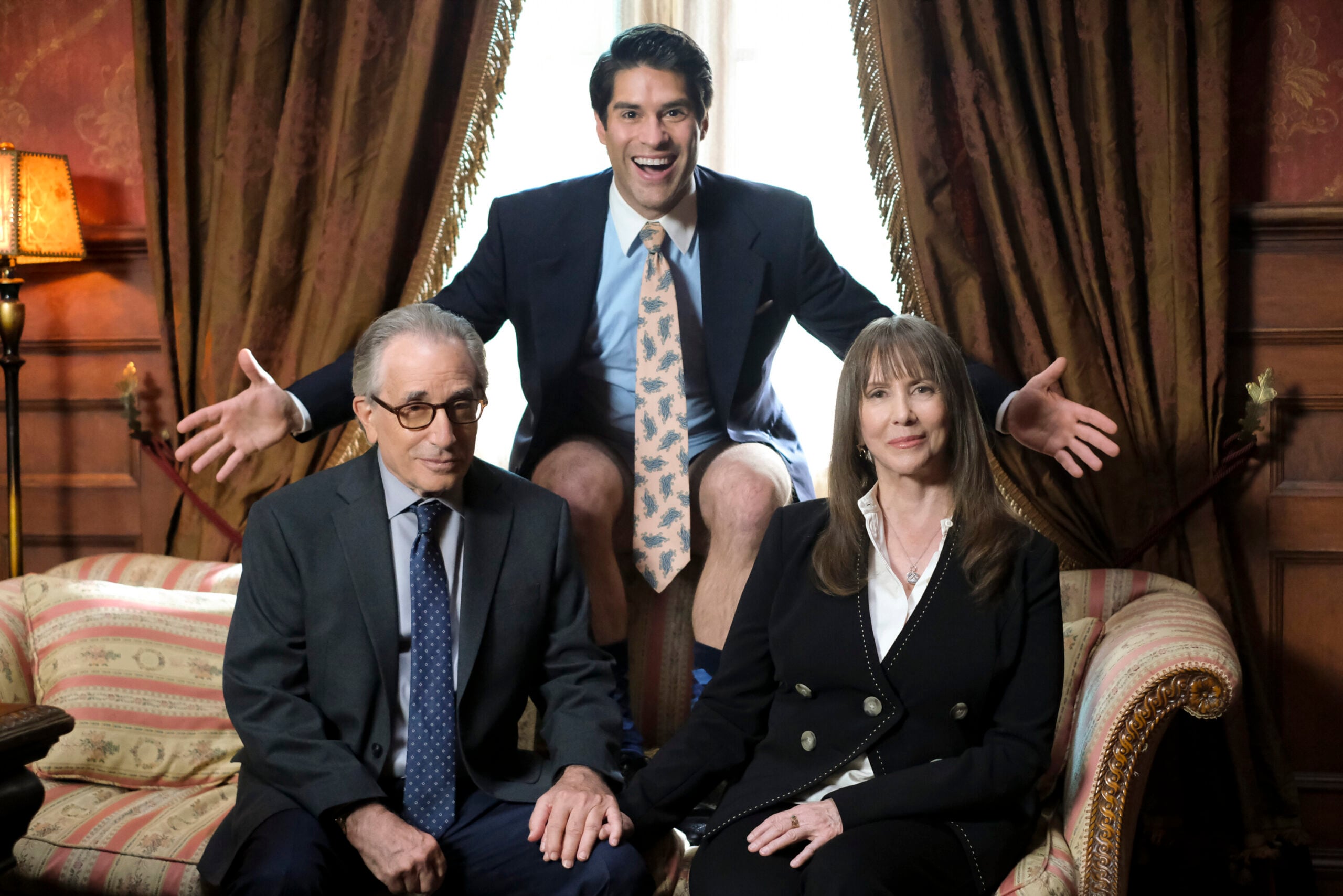 Asher Grodman Talks ‘Ghosts’ Celeb Cameos and Putting the Fun in ...