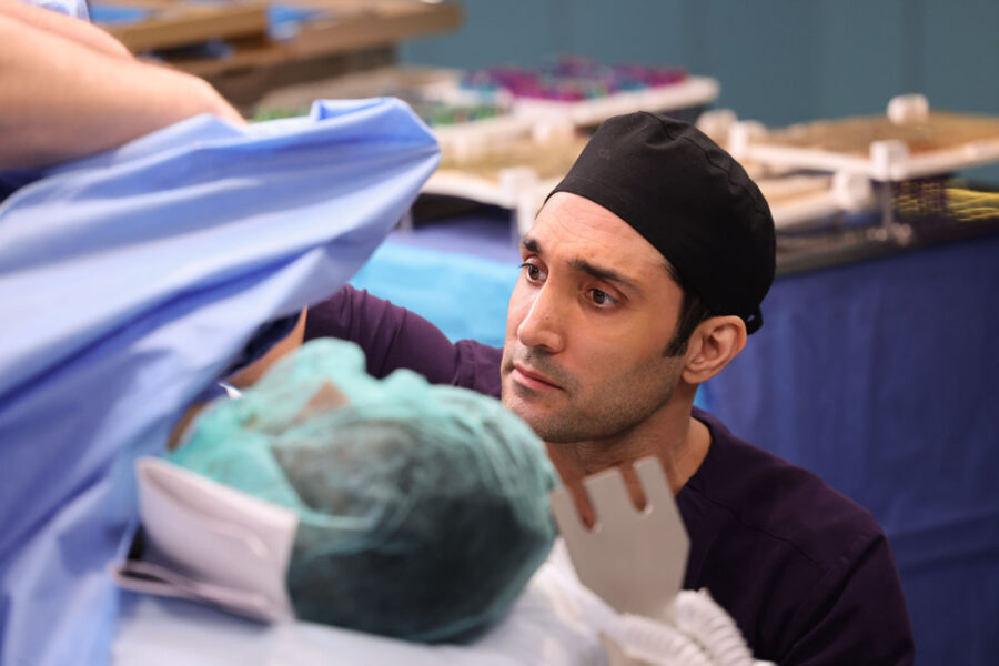 Preview — Chicago Med Season 8 Episode 17: Know When to Hold and When ...