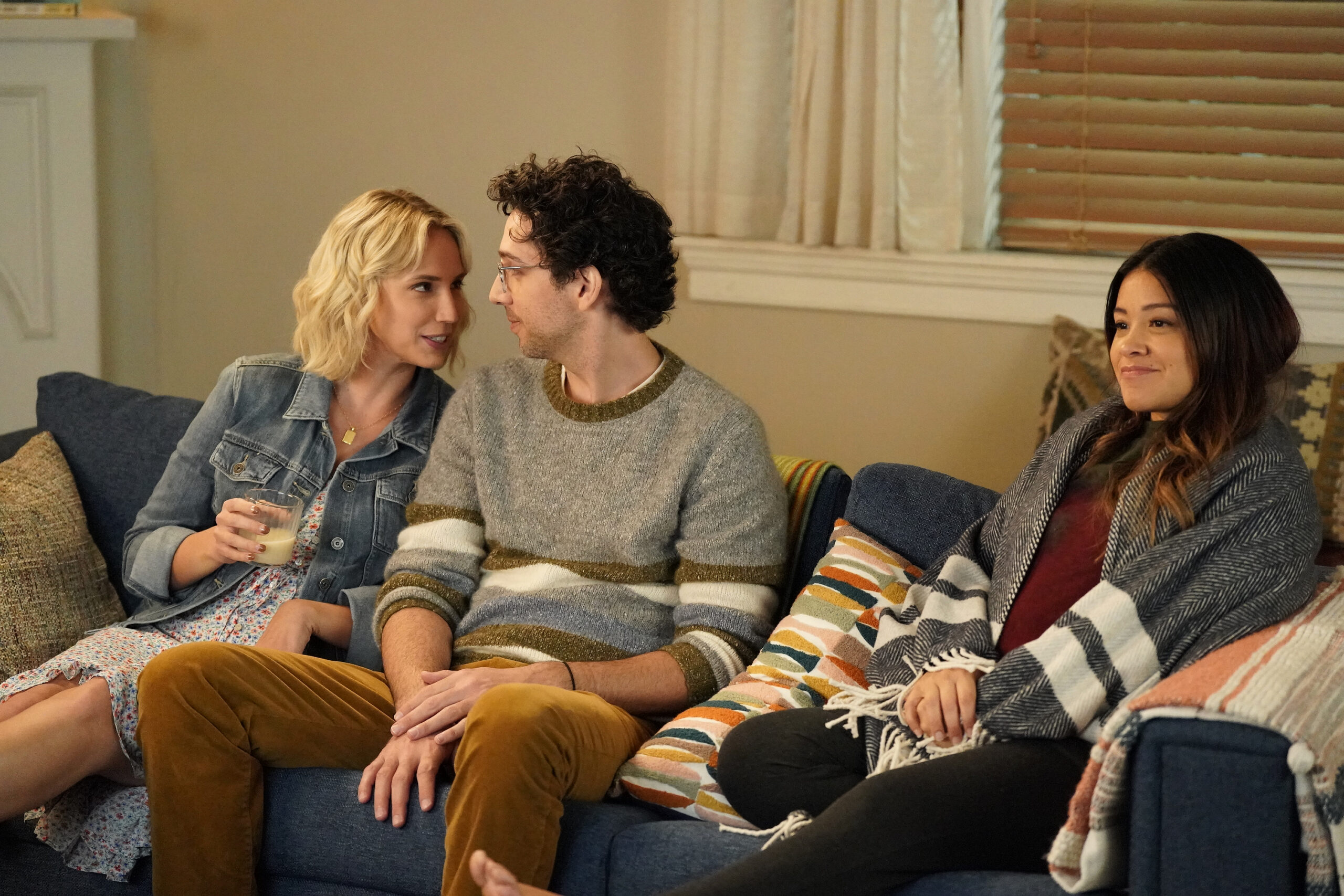 MOLLY MCCOOK RICK GLASSMAN GINA RODRIGUEZ Tell Tale TV MOLLY MCCOOK RICK GLASSMAN GINA RODRIGUEZ Tell Tale TV