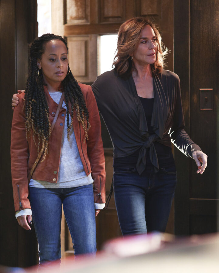 ESSENCE ATKINS, POLLY DRAPER | Tell-Tale TV