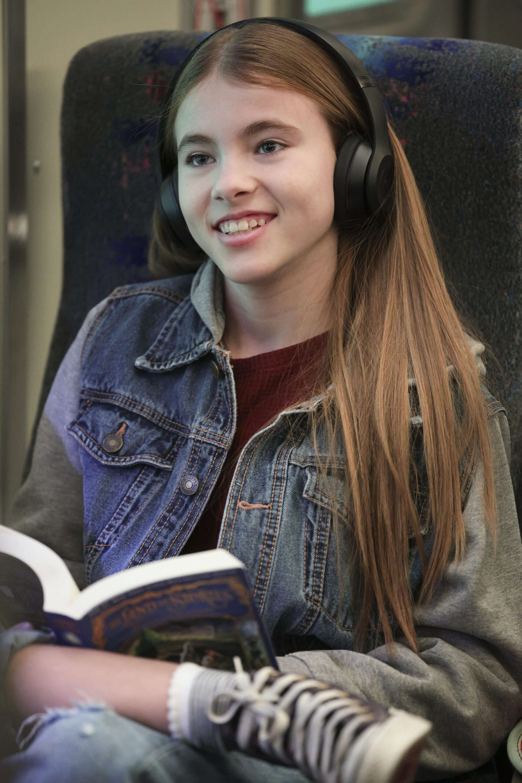 SHAYLEE MANSFIELD | Tell-Tale TV