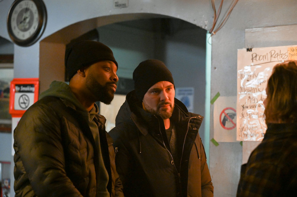 Preview — Chicago P.D. Season 10 Episode 19: The Bleed Valve