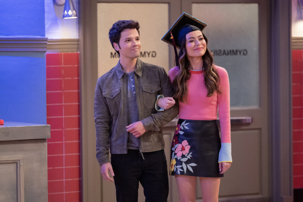 Preview — iCarly Season 3 Episode 6: iReunited and It Felt Okay