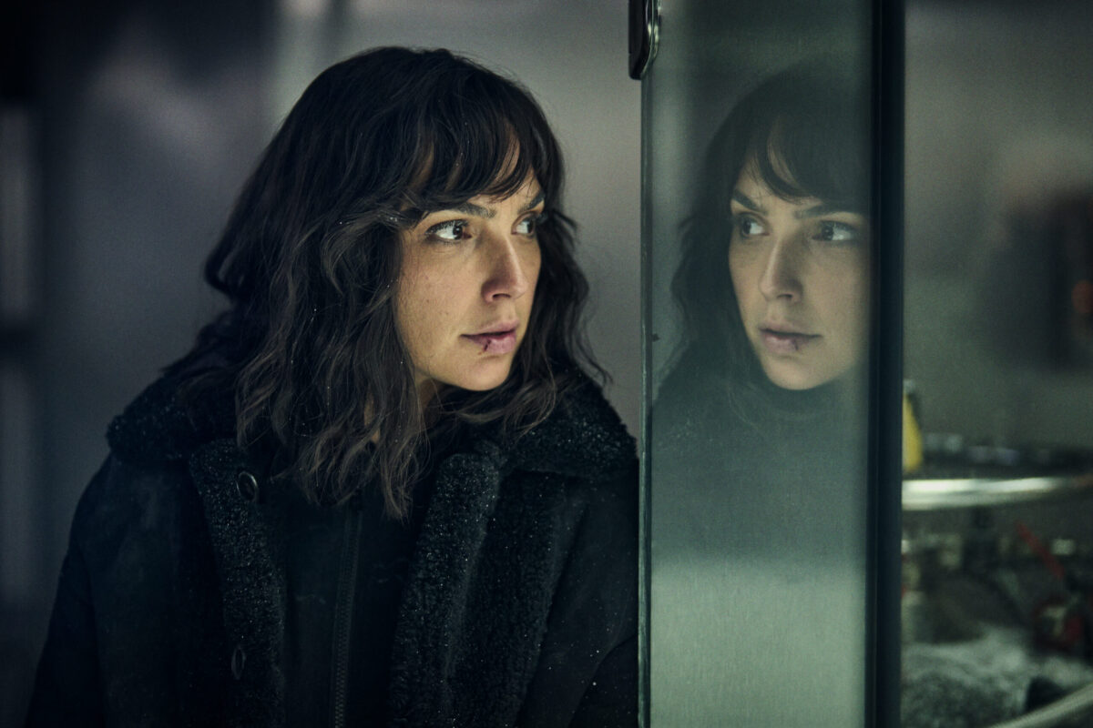 Heart of Stone Review: Gal Godot and Jamie Dornan are a Blast in this ...