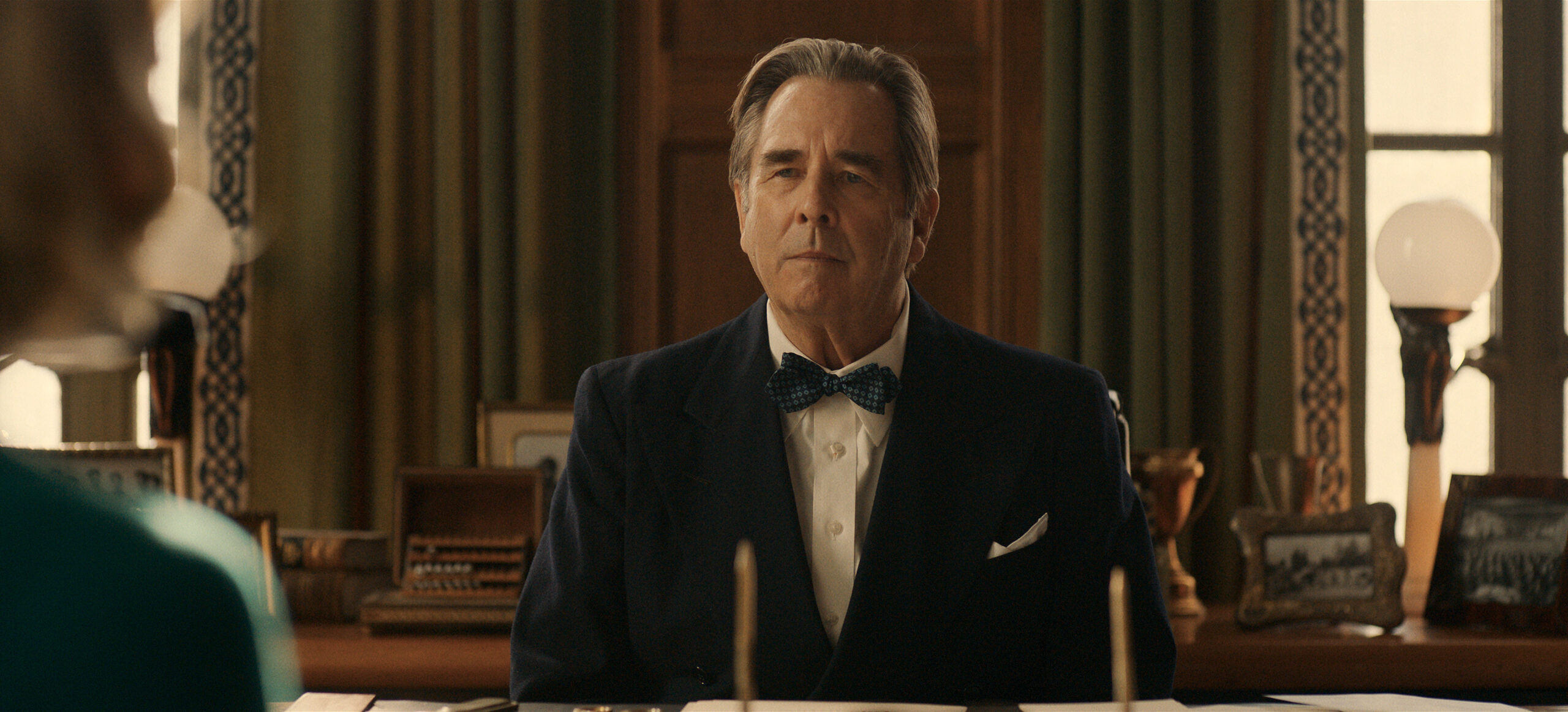 Lessons in Chemistry Season 1 Episode 8 Review: Introduction to Chemistry