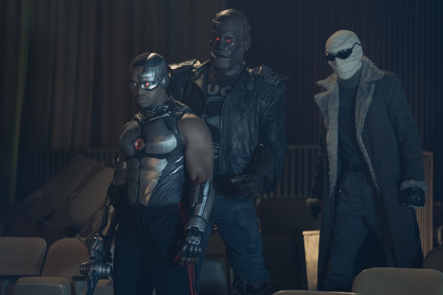 15 Best TV Shows Based On DC Comics, Ranked!