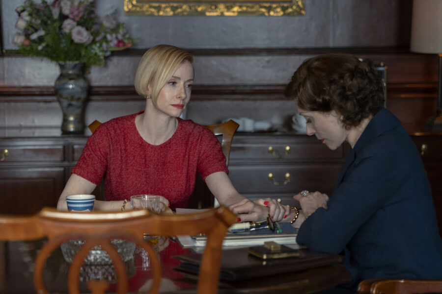 Julia Season 2 Episode 8 – Fiona Glascott and Judith Light | Tell-Tale TV