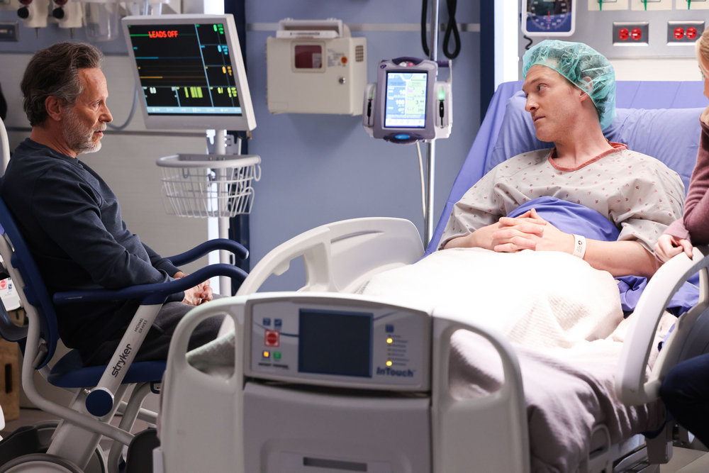 Preview — Chicago Med Season 9 Episode 2: This Town Ain’t Big Enough ...