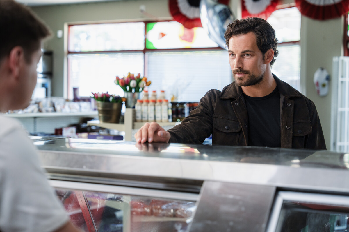 Preview — Wild Cards Season 1 Episode 3: Howl to Get Away with Murder