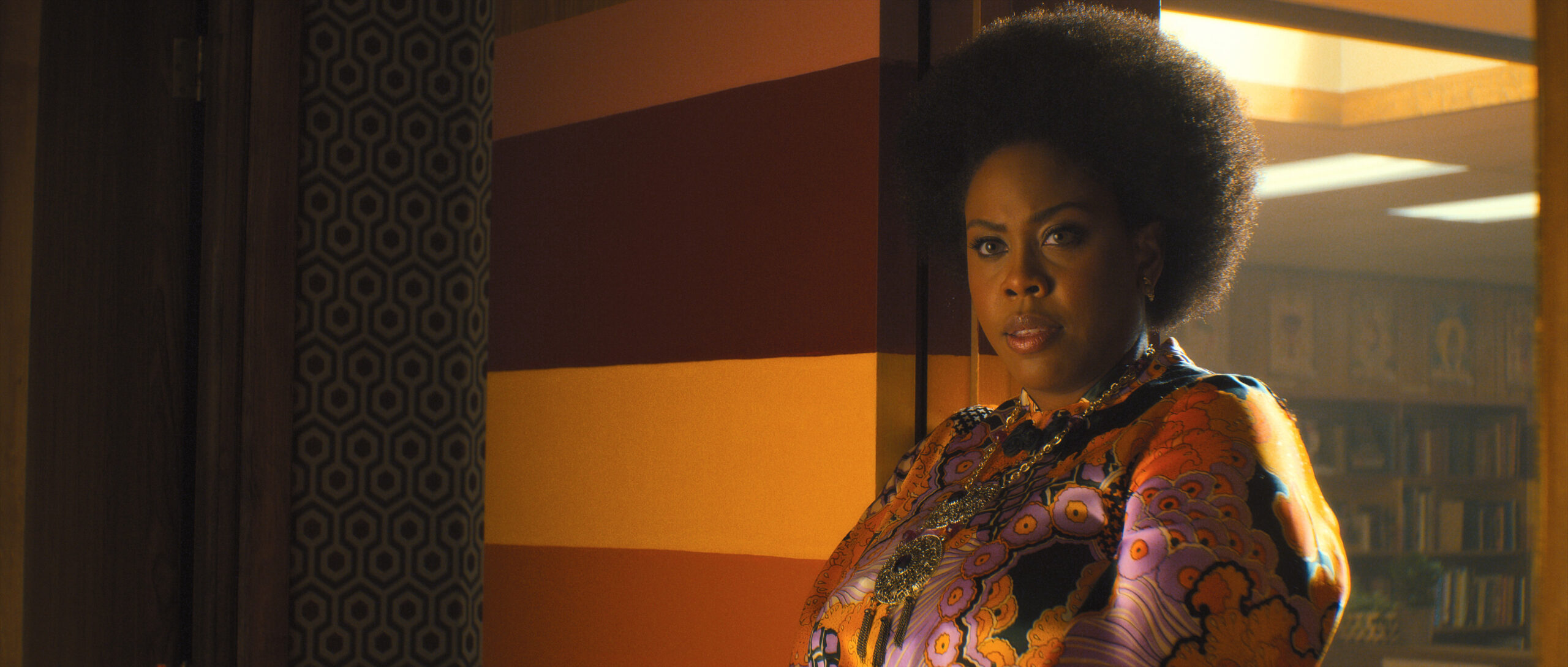 Palm Royale Season 1 Episode 4 Review: Maxine Rolls the Dice