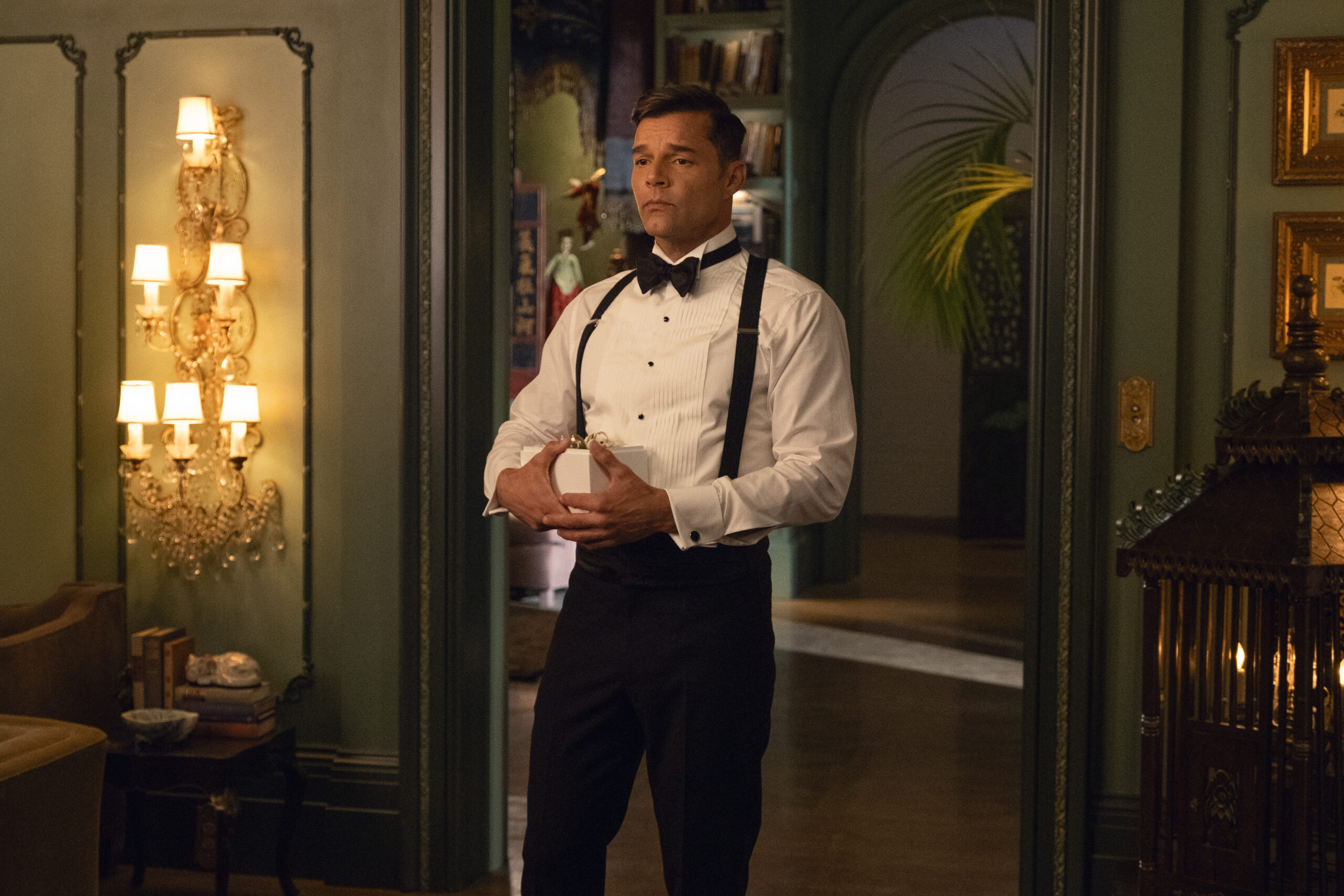 Palm Royale Season 1 Episode 9 Review: Maxine Makes a Splash