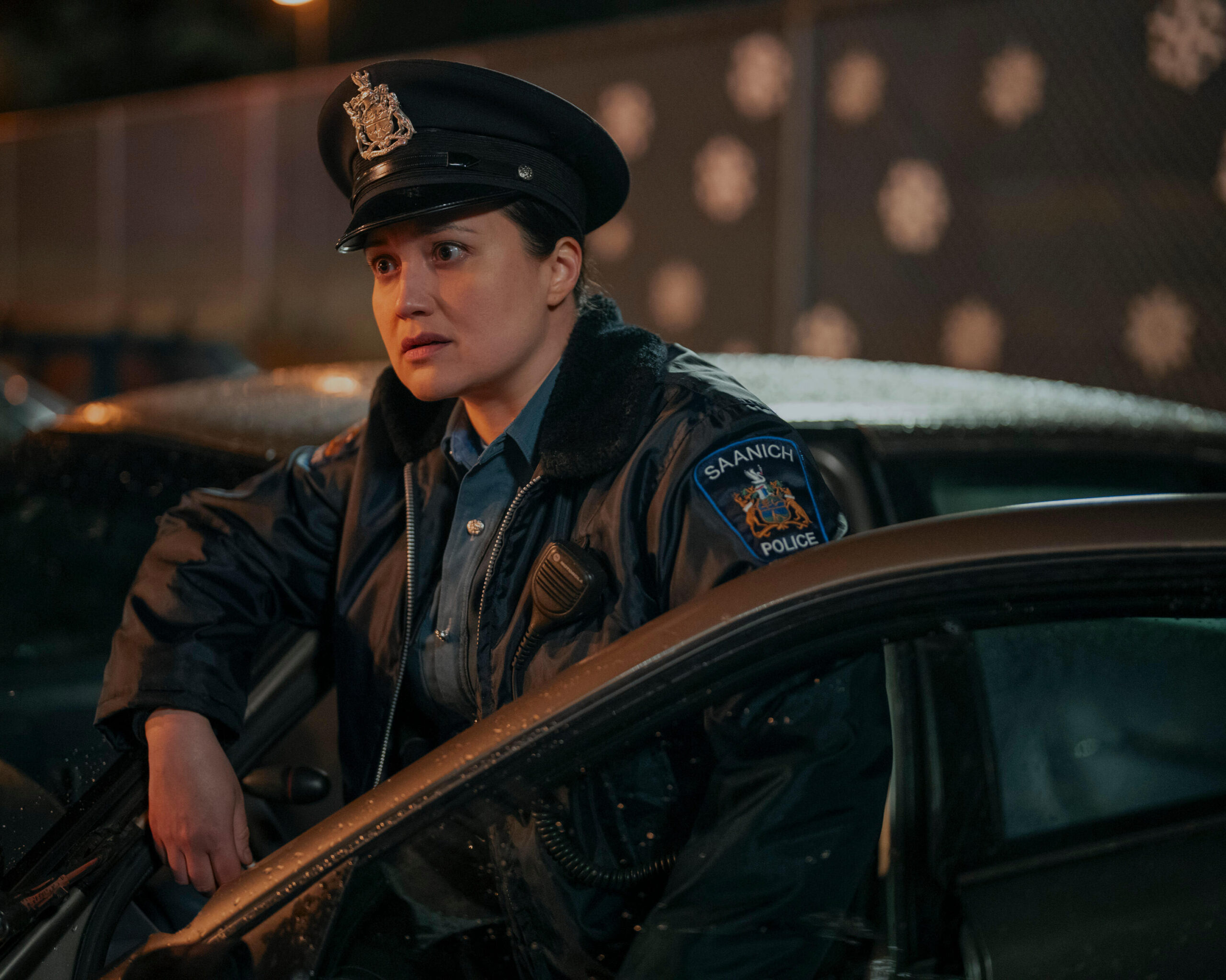 Under the Bridge Season 1 Episode 6 Review: In Water They Sink as the Same