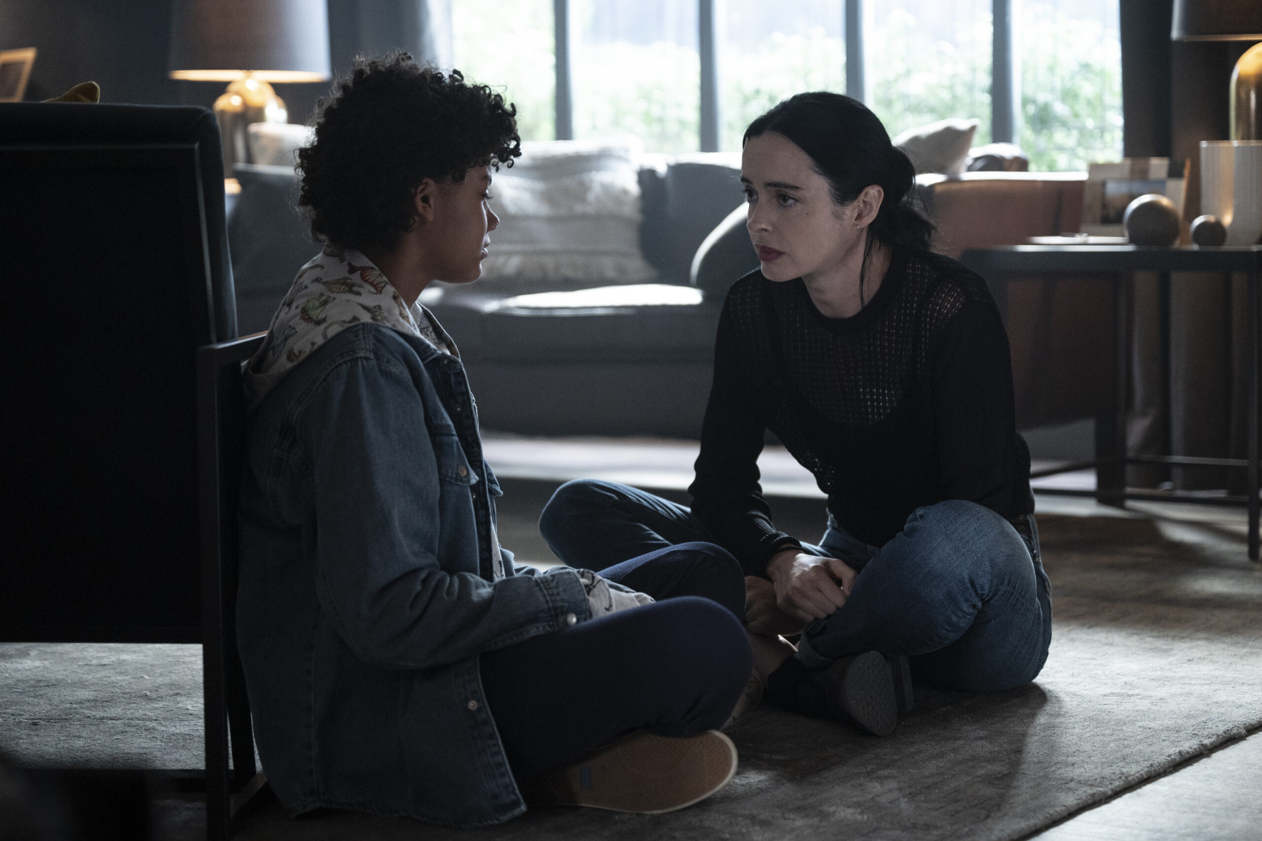 Orphan Black: Echoes Season 1 Episode 3 – Krysten Ritter and Zariella ...