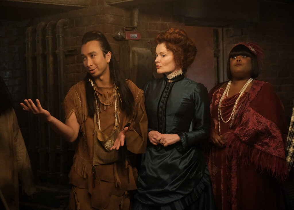 Ghosts: Rebecca Wisocky Reveals Hetty’s Ghost Power is Coming Soon ...