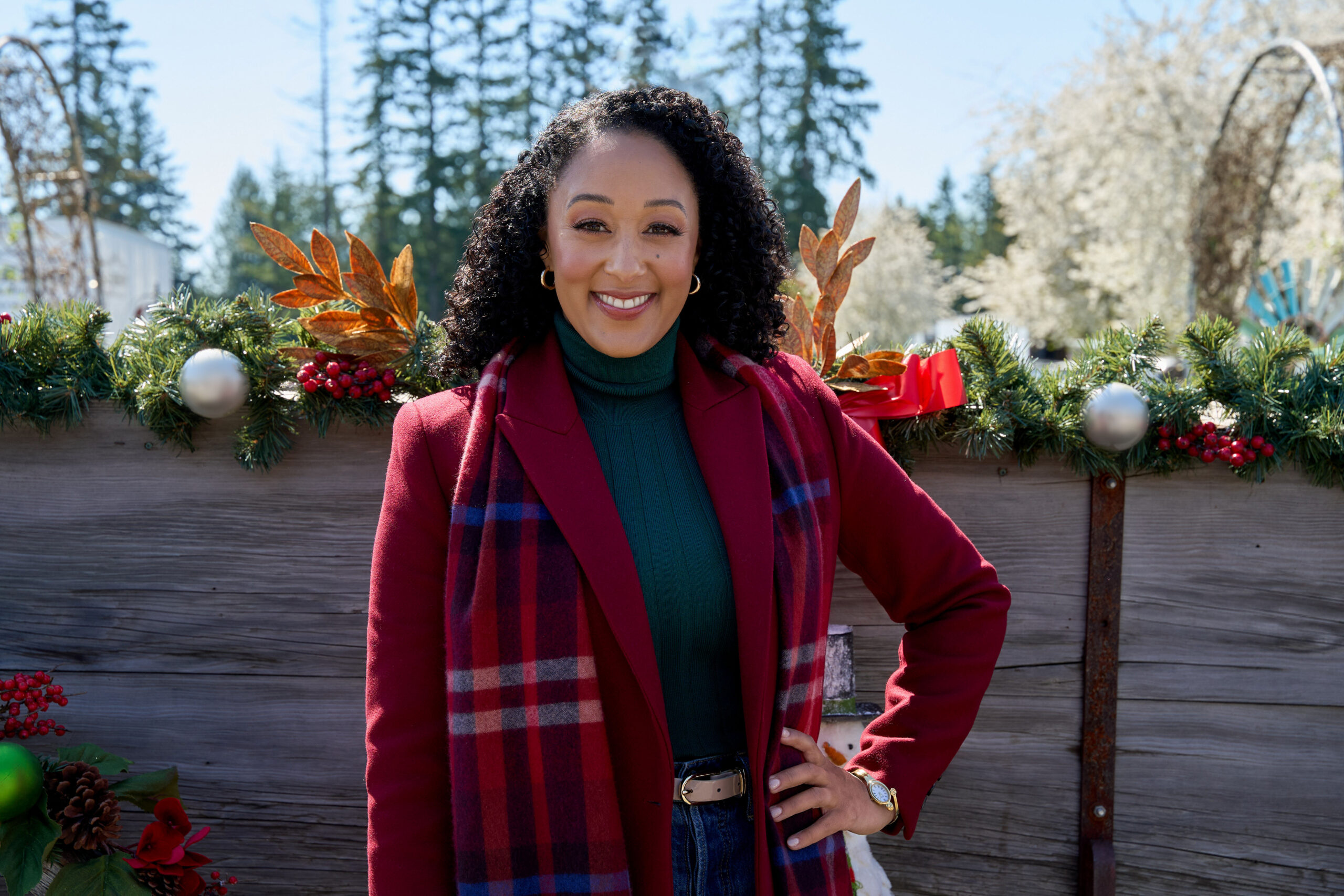 Tamera Mowry-Housley Talks Hallmark Channel’s ‘Scouting for Christmas ...