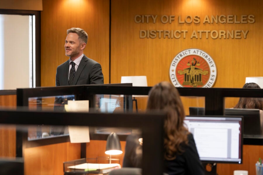 Preview — The Rookie Season 7 Episode 4: The Team Works to Track Down a ...