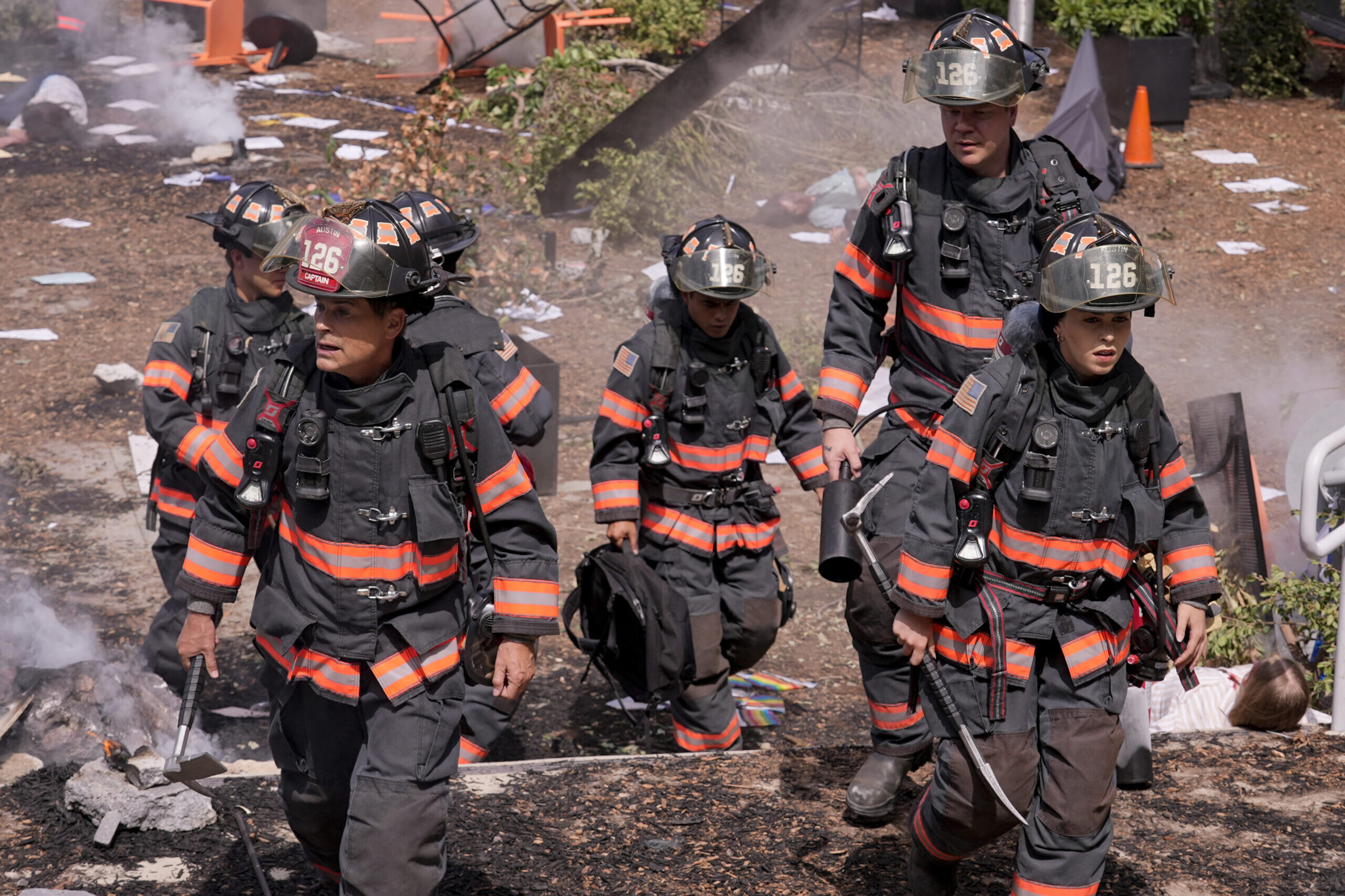 What to Watch on TV This Week: 9-1-1: Lone Star, Wild Cards, Sweet ...