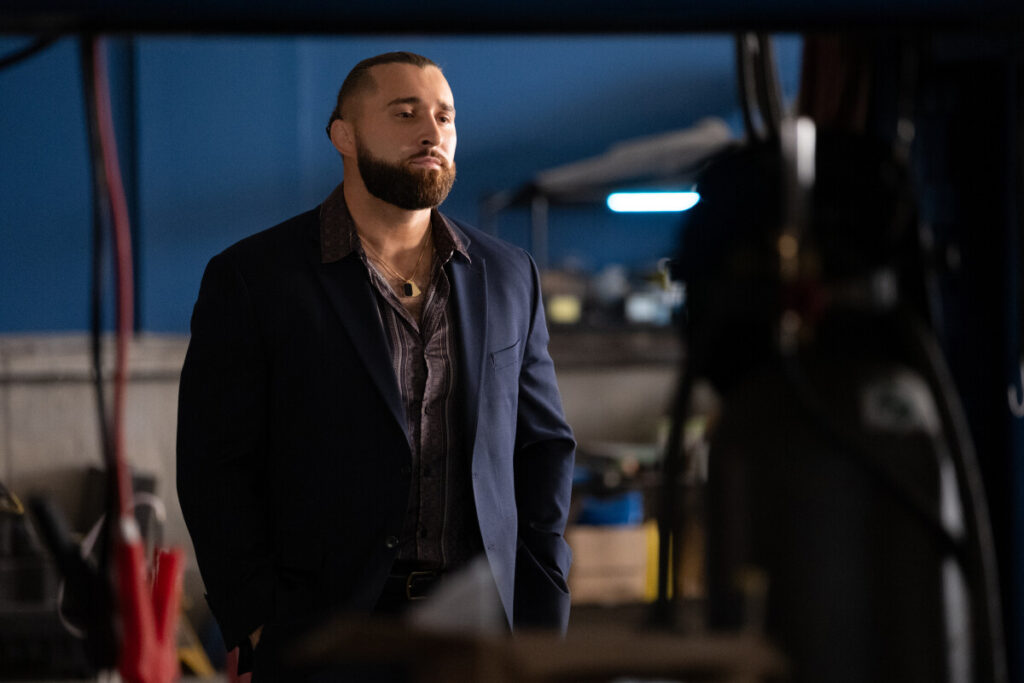 Wild Cards Season 2 Episode 1 Review: Con in 60 Seconds