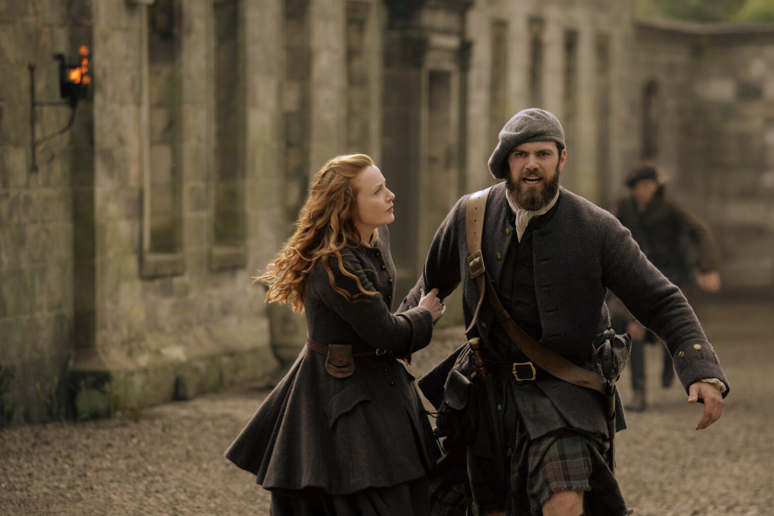 Outlander: Blood of my Blood Season 1 Episode 7 Preview: Luceo Non Uro