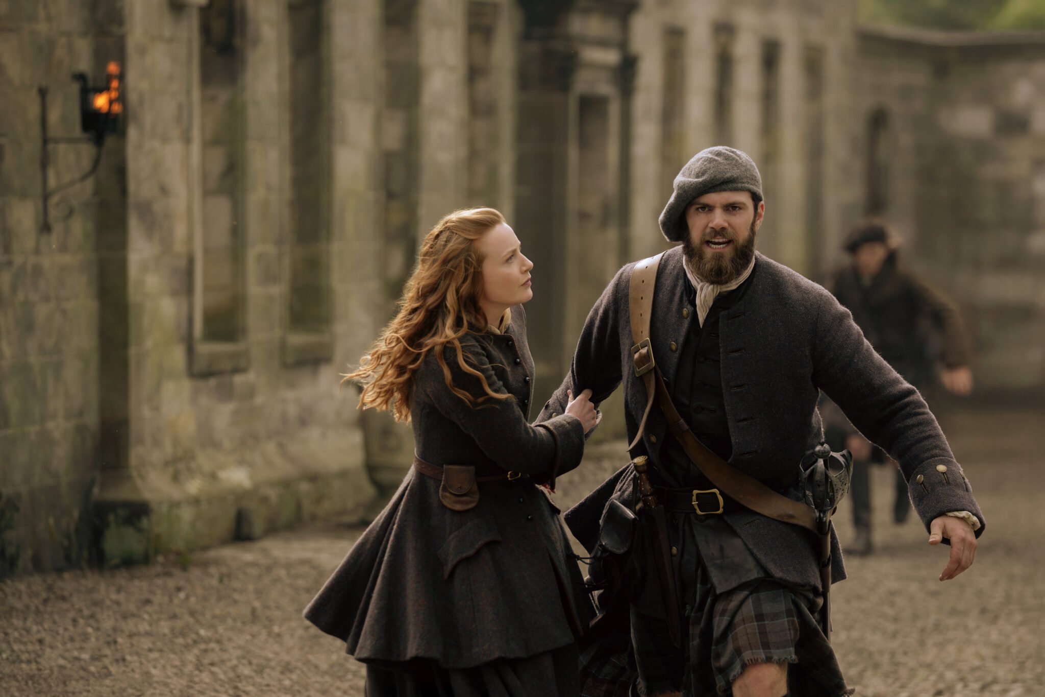 Outlander: Blood of my Blood Season 1 Episode 7 Preview: Luceo Non Uro