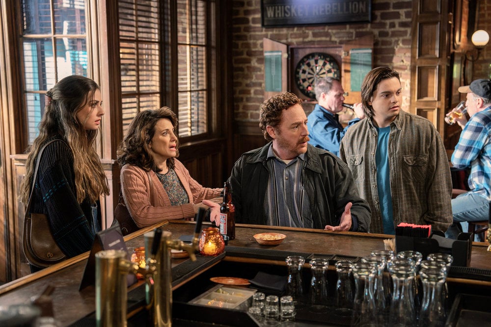 Scott Grimes and Alanna Ubach on Ted Season 2, Dungeons and Dragons ...
